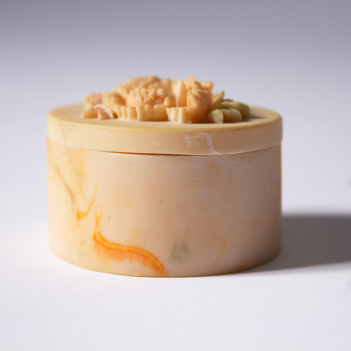 Sculpted Porcelain Bouquet Trinket Dish – Pass the Past Coffee